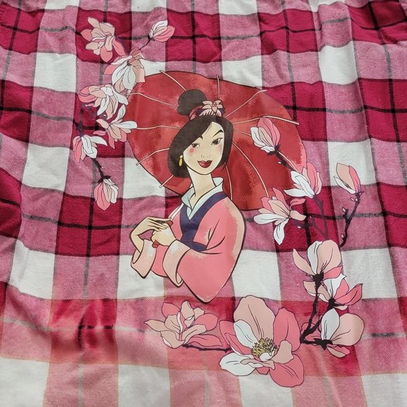 Disney | Tops | Disney Princess Mulan Portrait Dipdye Womens Flannel ...
